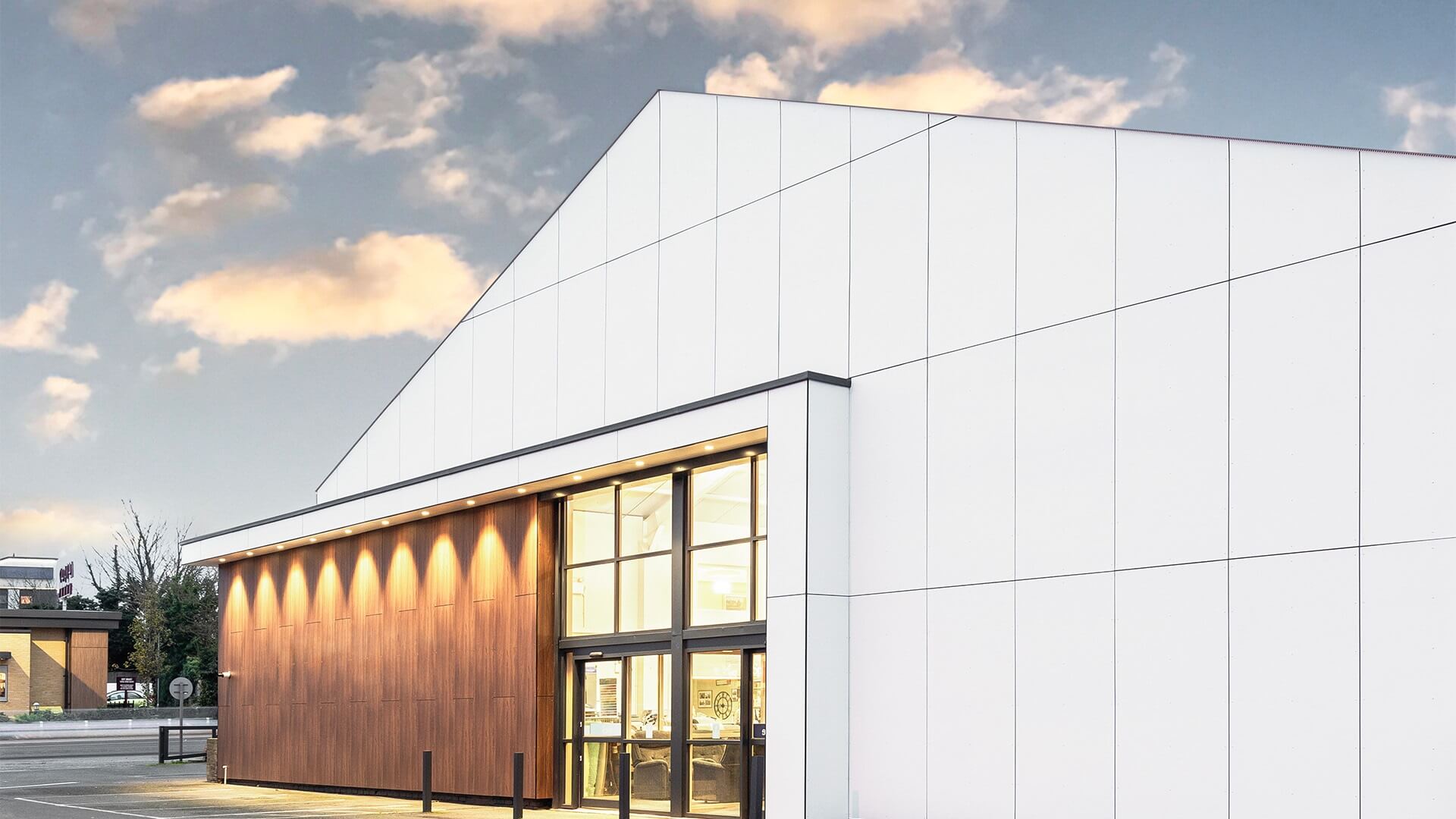 Fassaadimaterjali võrdlus: Kivipuruplaat või kiudtsementplaat - Voodrilauad